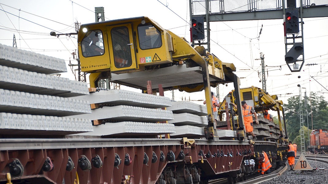PK3 - Serienbaustelle Oberbau (5200) - RAILING.